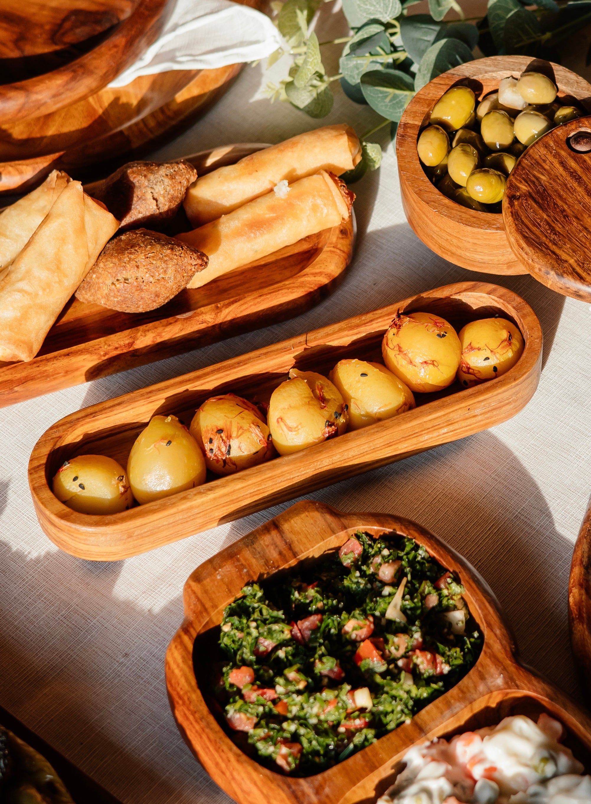 Gondola plate – Aneya